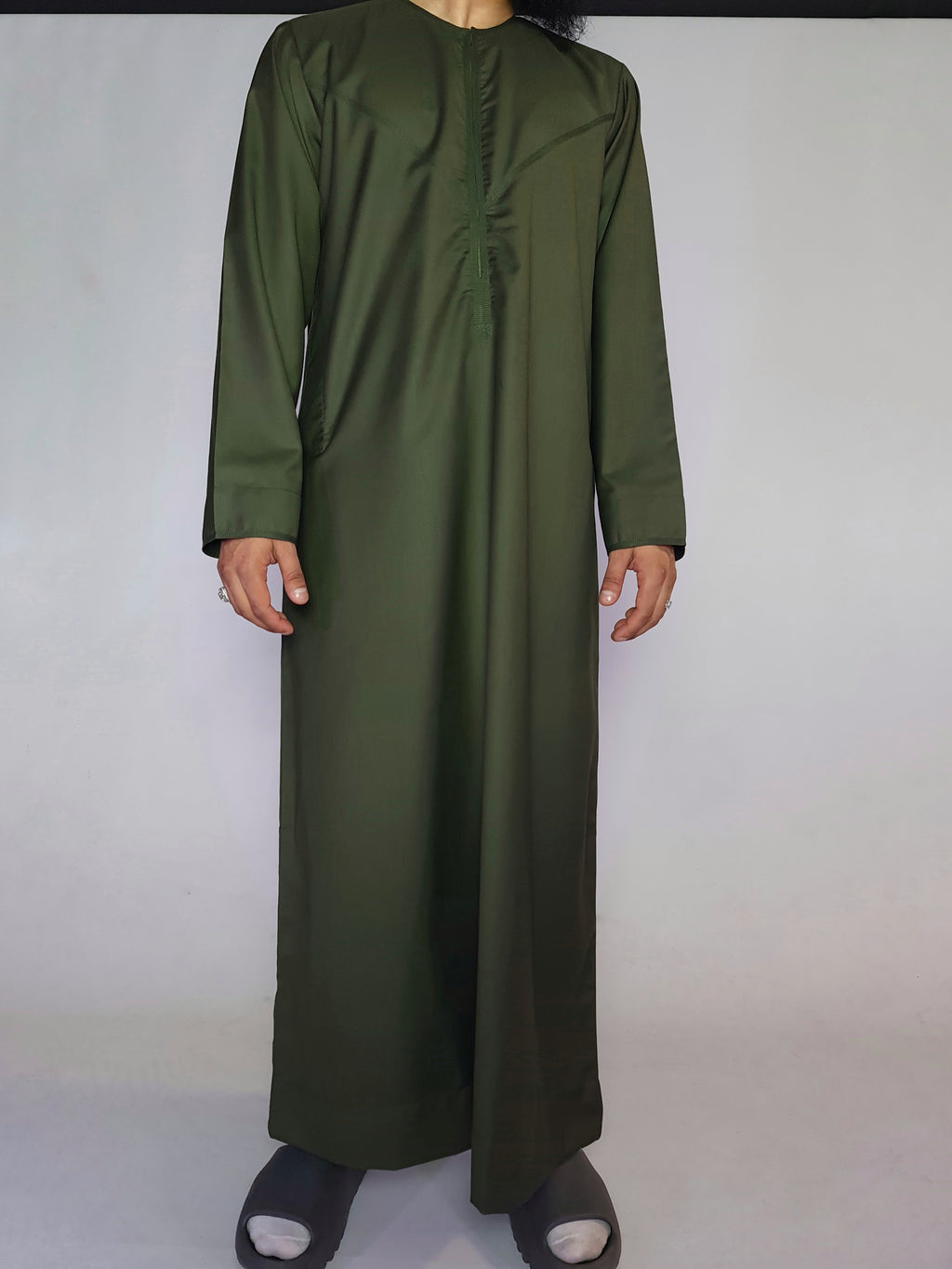 Dark Green Simple Omani Thobe – Sunnah Culture